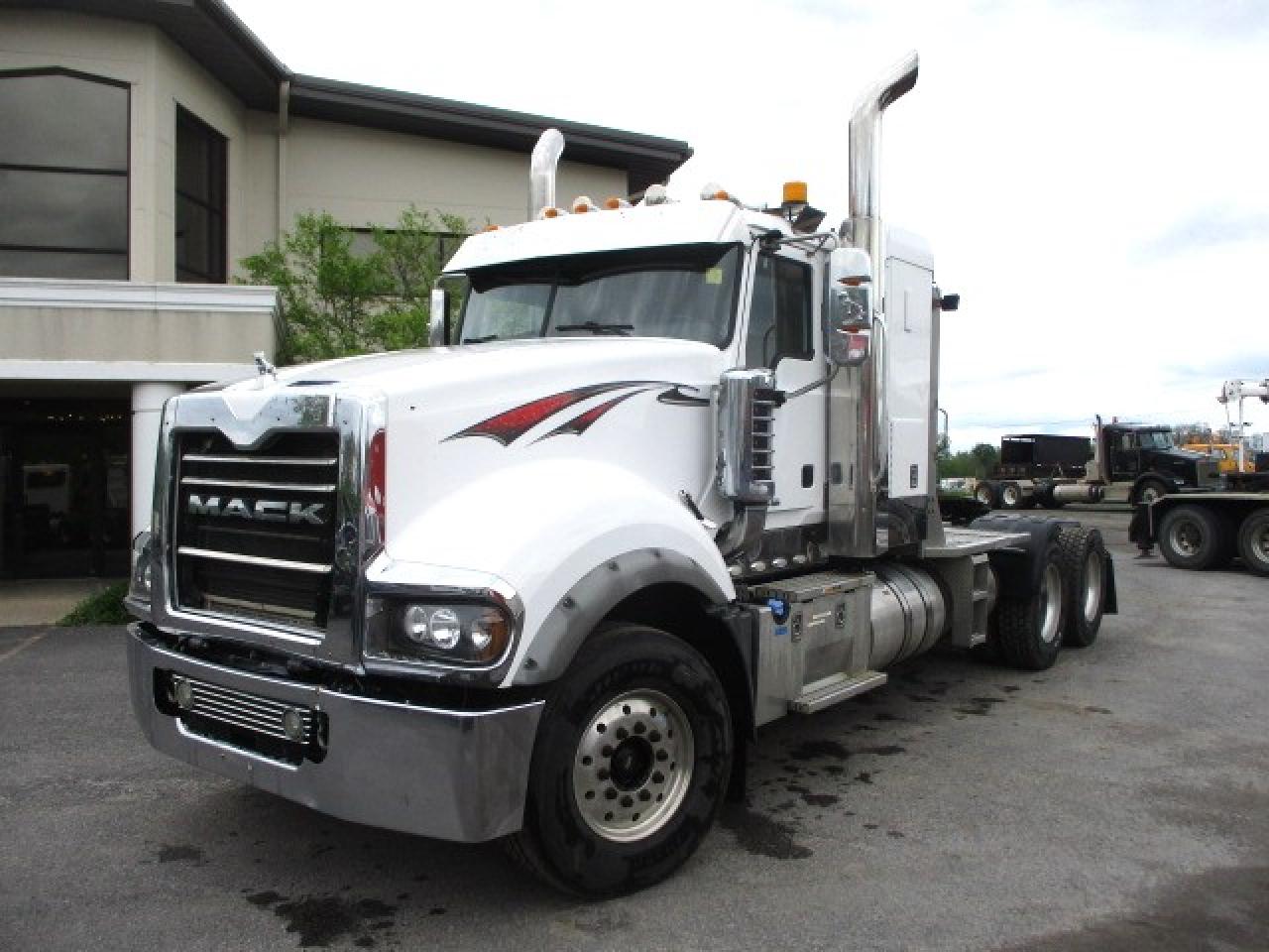 Used 2015 MACK TITAN TD713 For Sale in Caledonia, NY 14423 - Grape 4.9